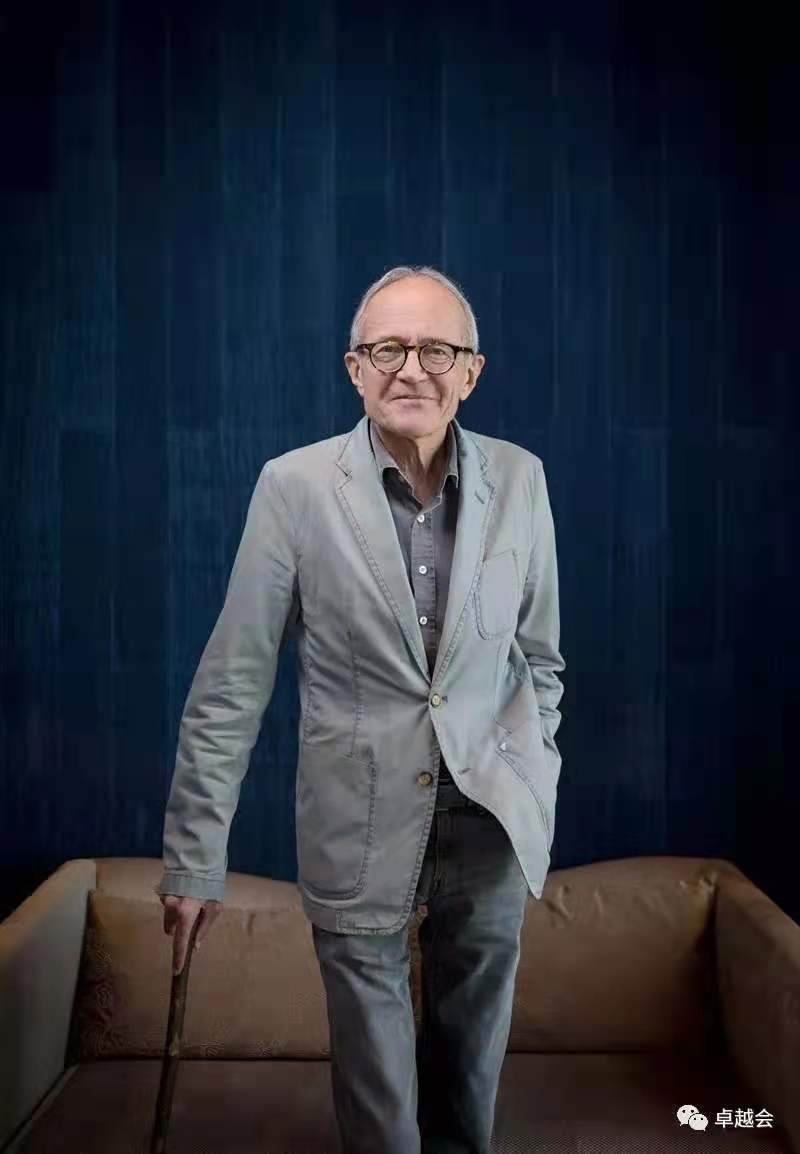 中法新未来主义设计之父岚明受邀参加长江日报卓越会脱口秀 - 欢迎 | 岚明事务所 | denis laming